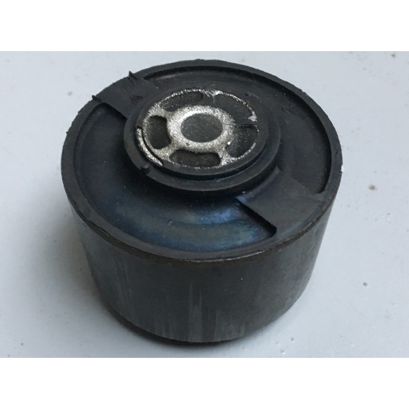 Support moteur inférieur Peugeot Sport 205 / 309 GTI / 206 / 306 ...